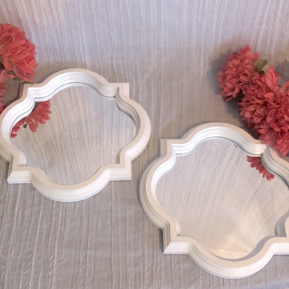 unbranded | Accents | Set Of 2 White Resin Moroccan Mirrors Home Decor ...